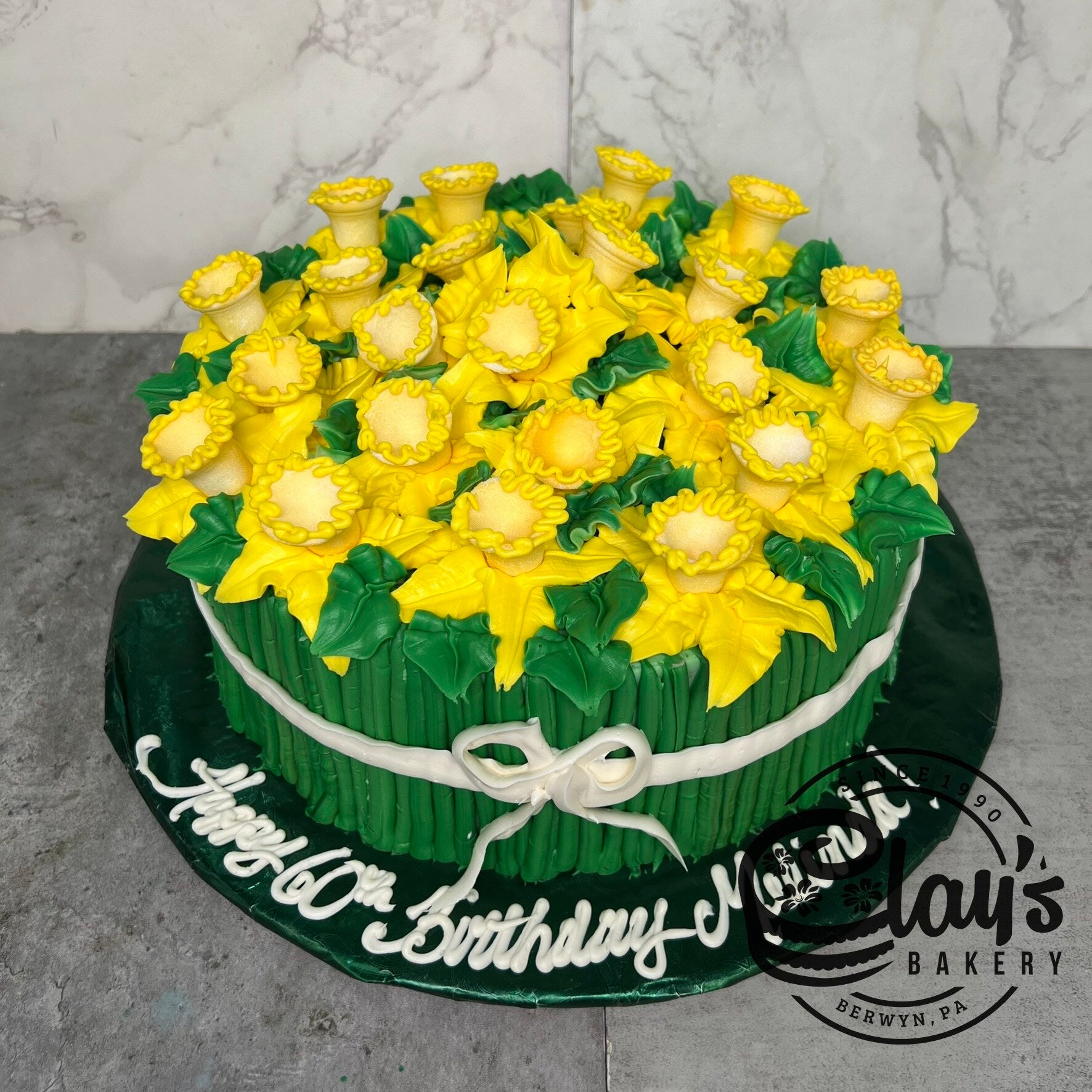 Sugar Daffodil Bouquet – Clay's Bakery