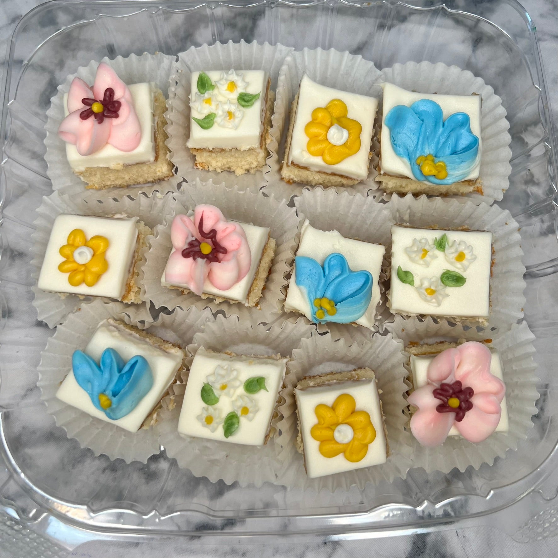 Spring Florals Petit Fours – Clay's Bakery