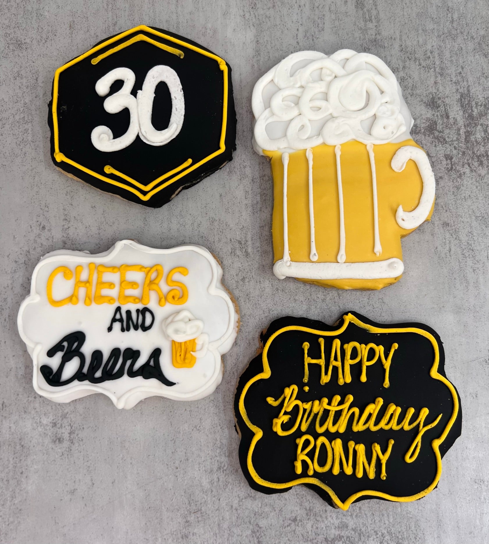 Cheers and Beers! Cookies – Clay's Bakery
