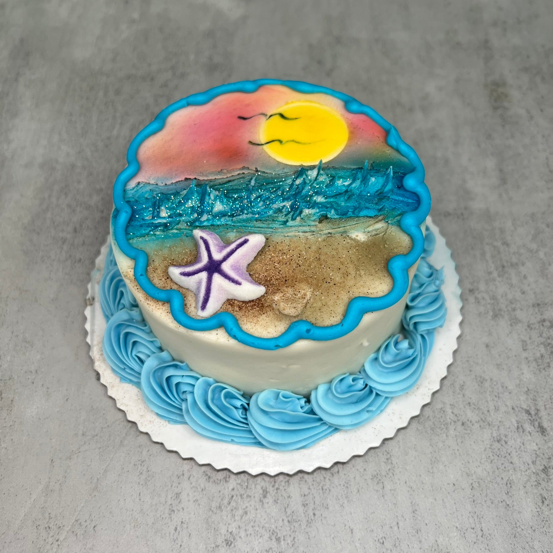 4" Lunchbox Bento Cake (Beach) – Clay's Bakery