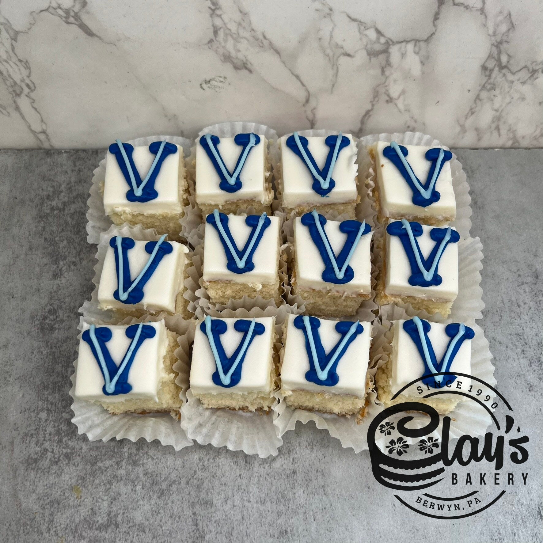 Villanova V Petit Fours – Clay's Bakery