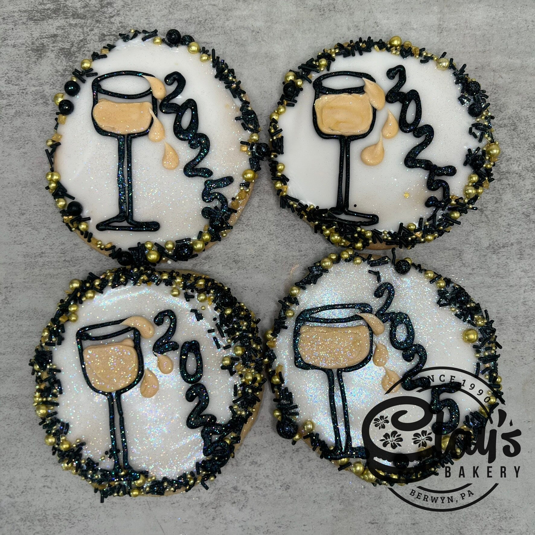 Cheers to the New Year Cookies – Clay's Bakery