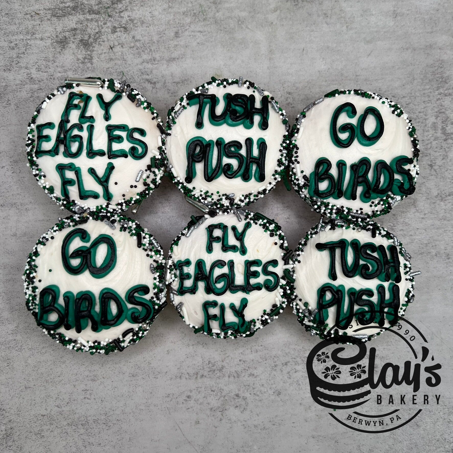 Eagles Writing Cupcakes – Clay's Bakery
